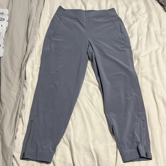 Athleta | Pants & Jumpsuits | Athleta Brooklyn Heights High Rise Jogger ...